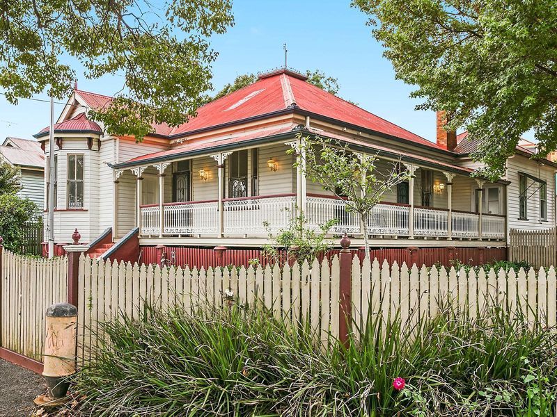 Heritage Lacework installed on a Queenslander – Chatterton Lacework